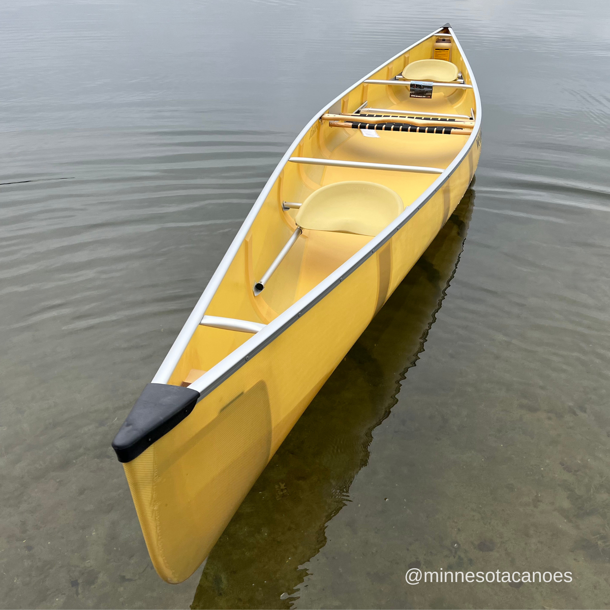 MINNESOTA II (18' 6") Aramid Ultra-light Tandem Wenonah Canoe with 3 S – Minnesota Canoes
