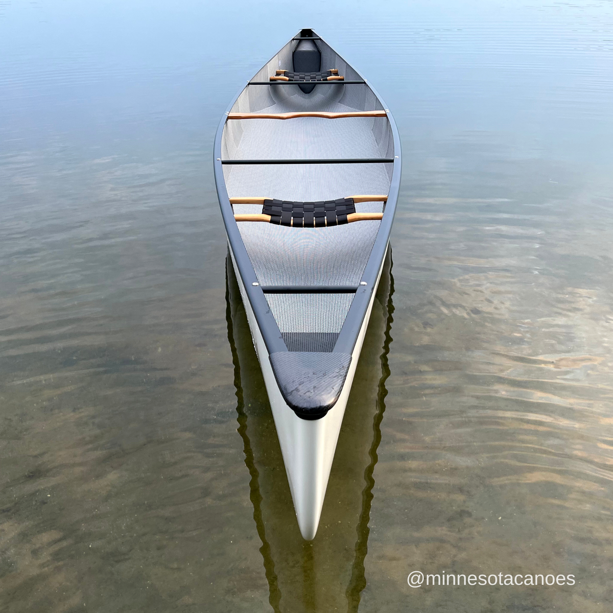 VISION18 (18' 9") Legacy Pro Clear Red w/White Bow Dip Black Aluminum ...