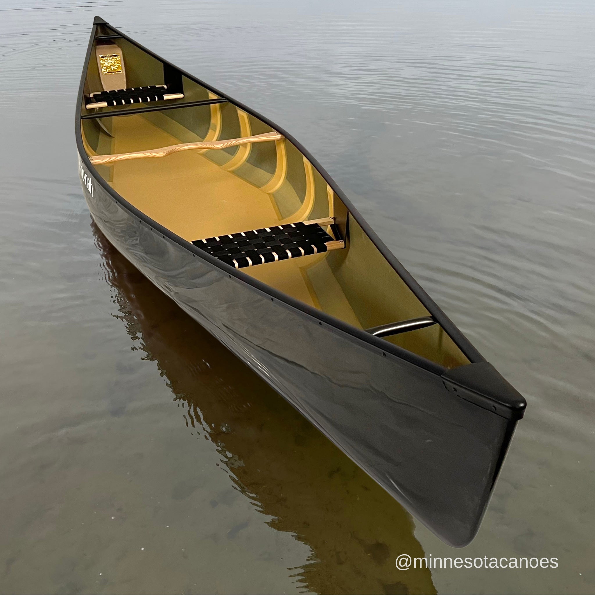 AURORA (16' 0") Graphite Ultra-light Tandem Wenonah Canoe – Minnesota ...